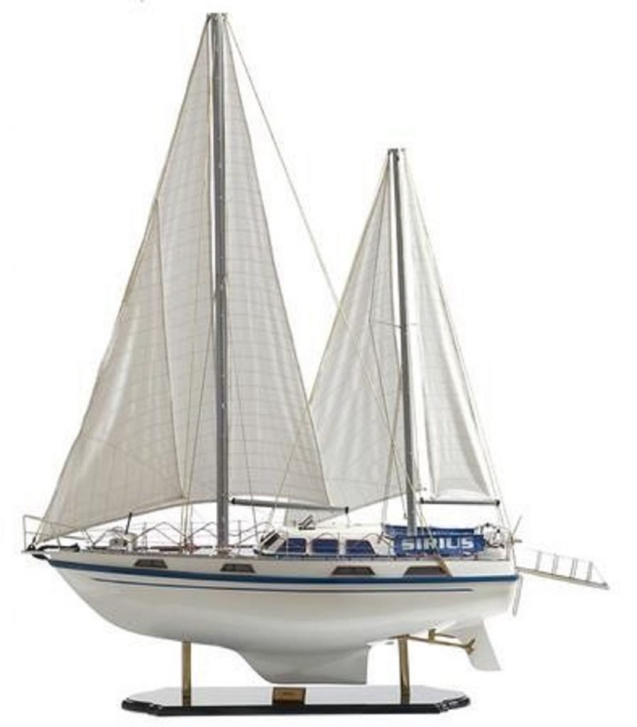 Colvic Victor 40 Model Yacht, Bespoke Model Yachts, Luxury Yacht ...