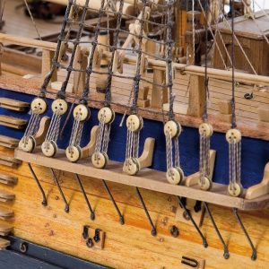 HMS Endeavour Model Boat Kit - Occre (14005) - Premier Ship Models