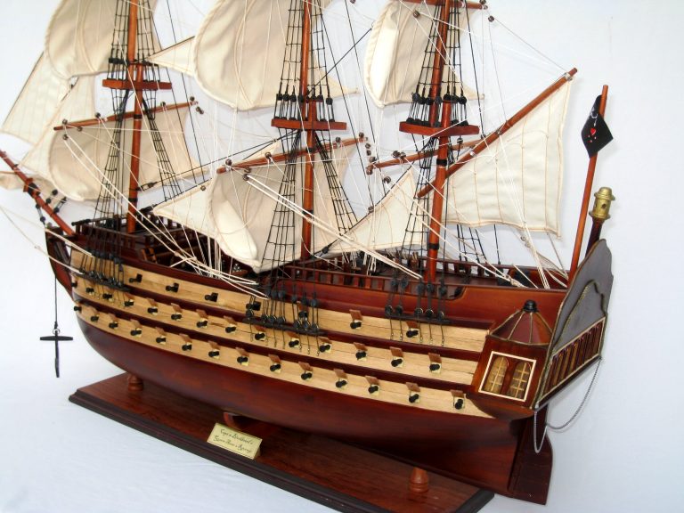 Queen Anne's Revenge Model Ship - GN - Premier Ship Models